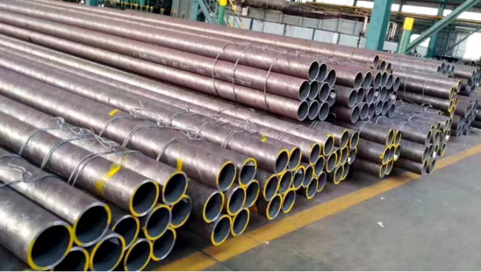 1020 1045 A106B Carbon Seamless Steel Pipe ST37 ST52 Hot Rolled
